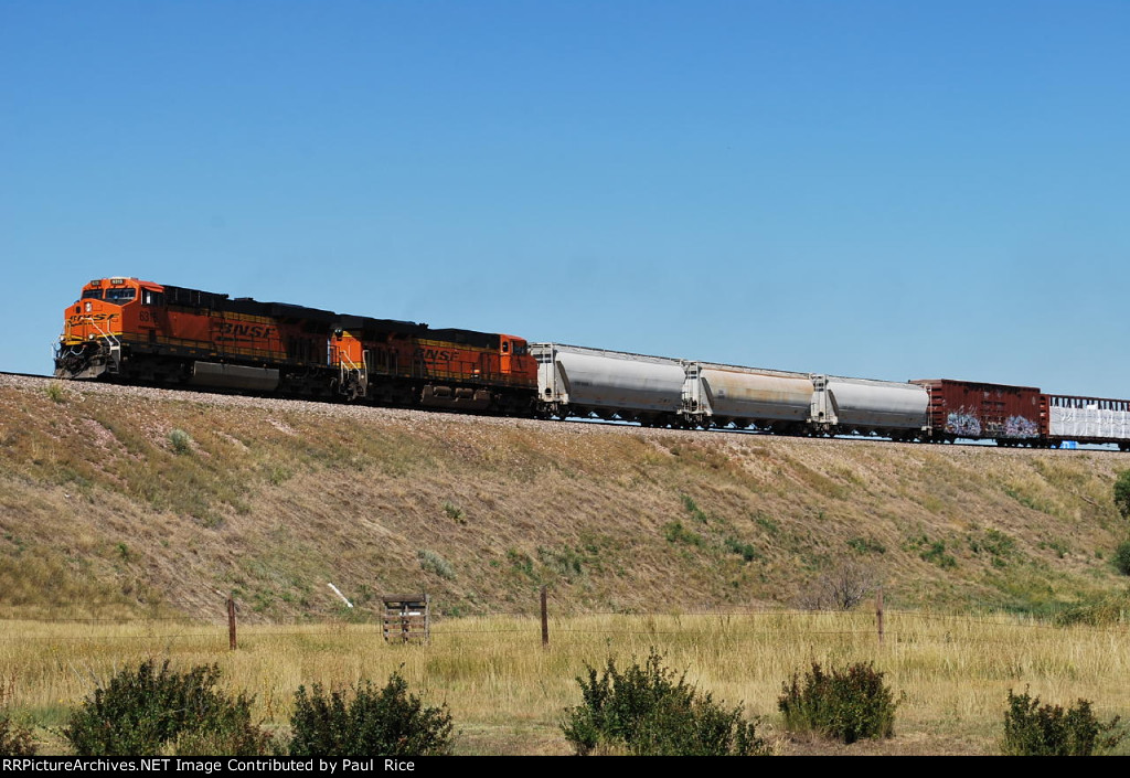 BNSF 6315 Point On South Bound Freight
